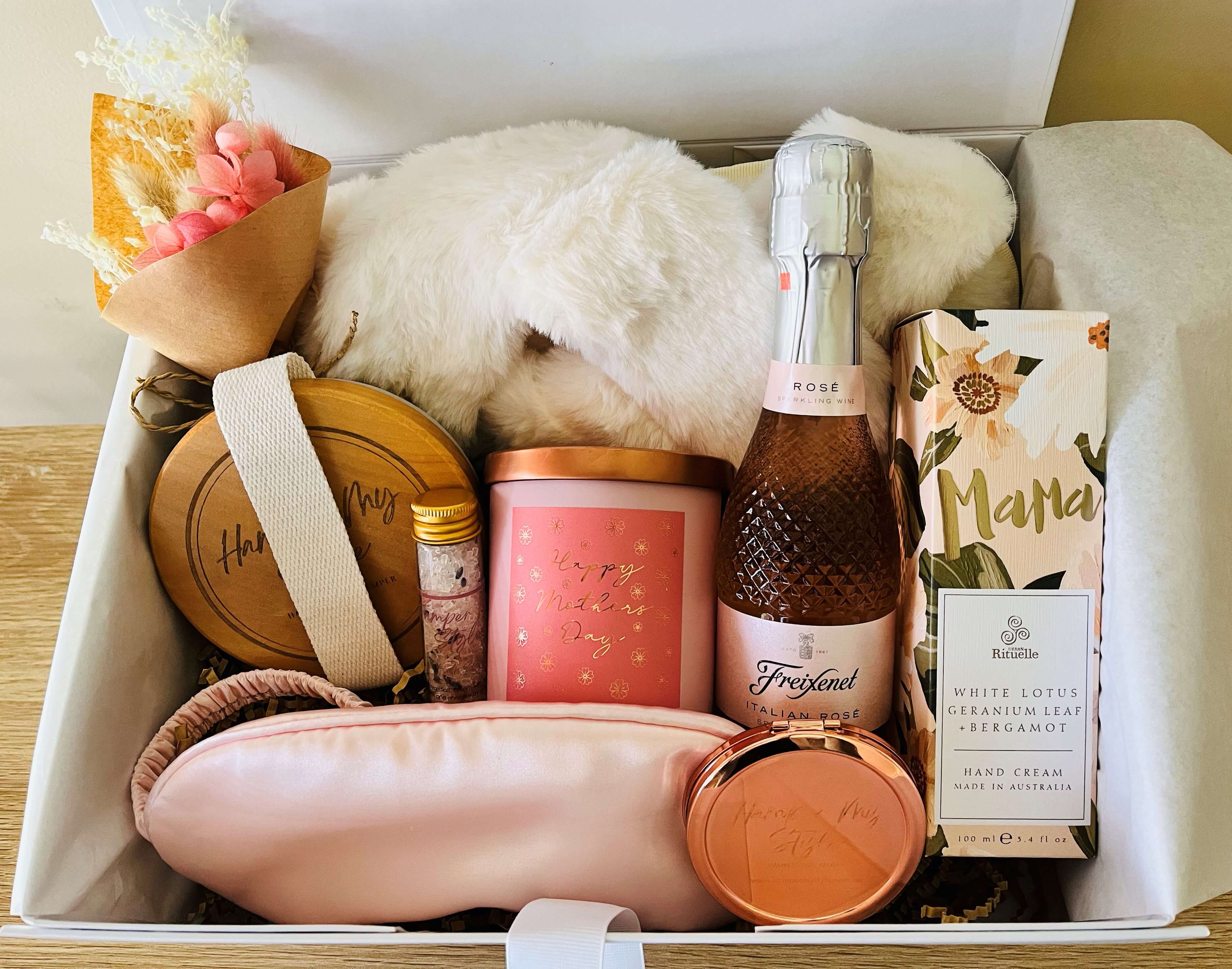 The Ultimate Mum Gift Hamper for Her